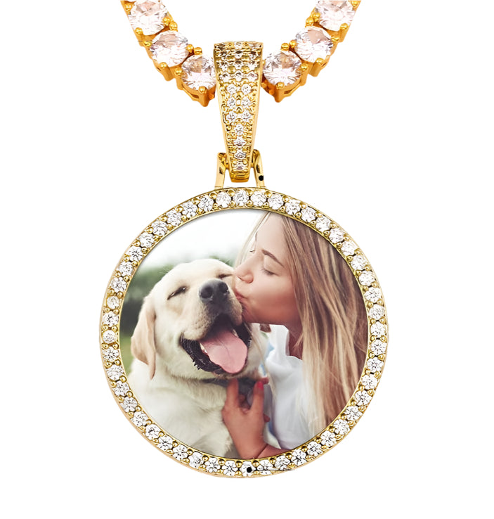 Picture Chain With Wings - Personalize with Picture and Words ...
