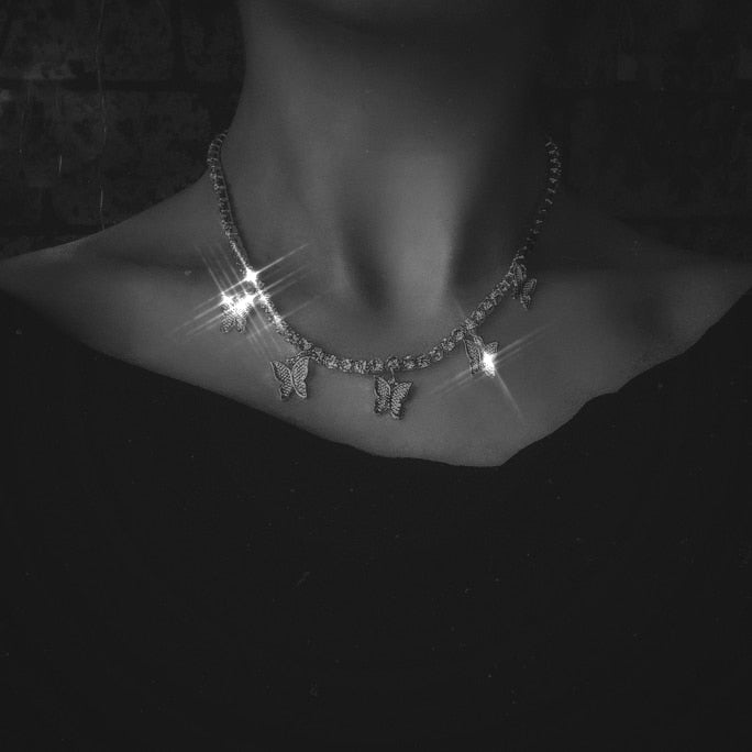Megan butterfly choker store